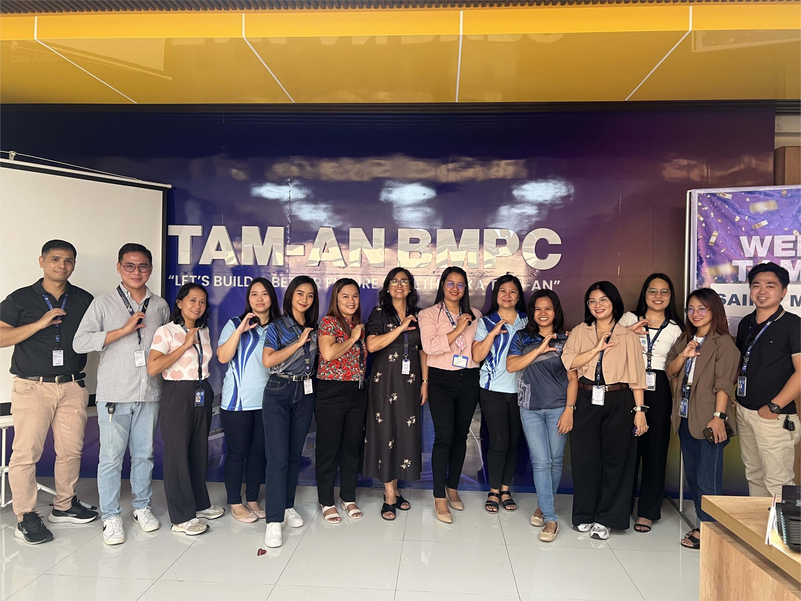 SMU MBA students visit coop to enhance learning experience - SMU ...